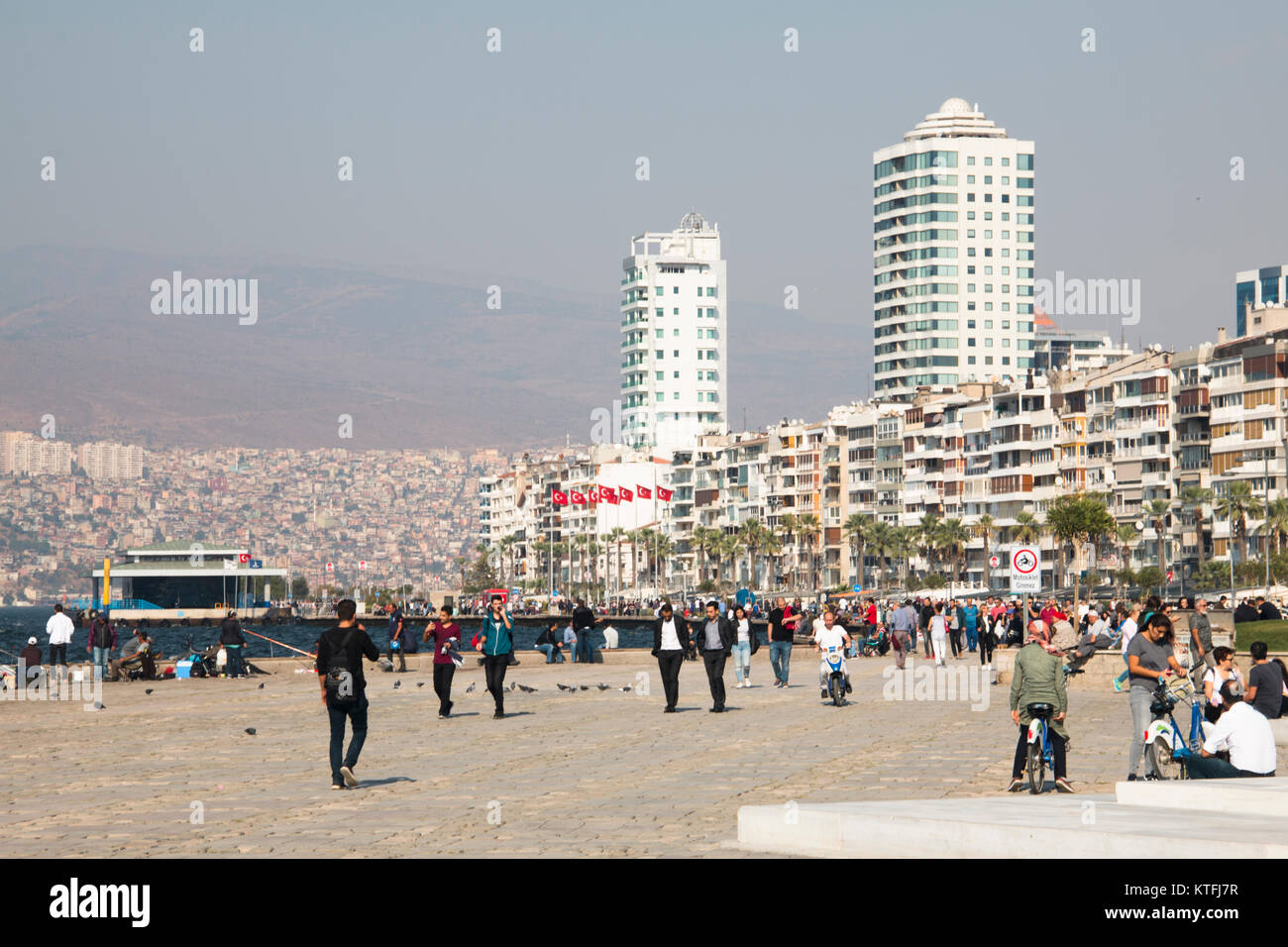 Izmir turkey promenade hi-res stock photography and images - Alamy