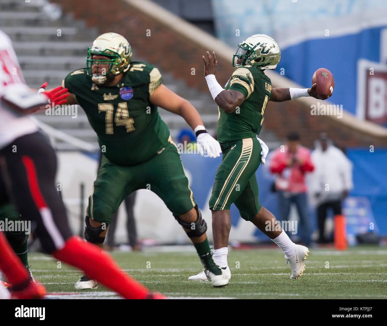 Florida, USA. 23rd Dec, 2017. LOREN ELLIOTT | Times.South Florida Bulls ...