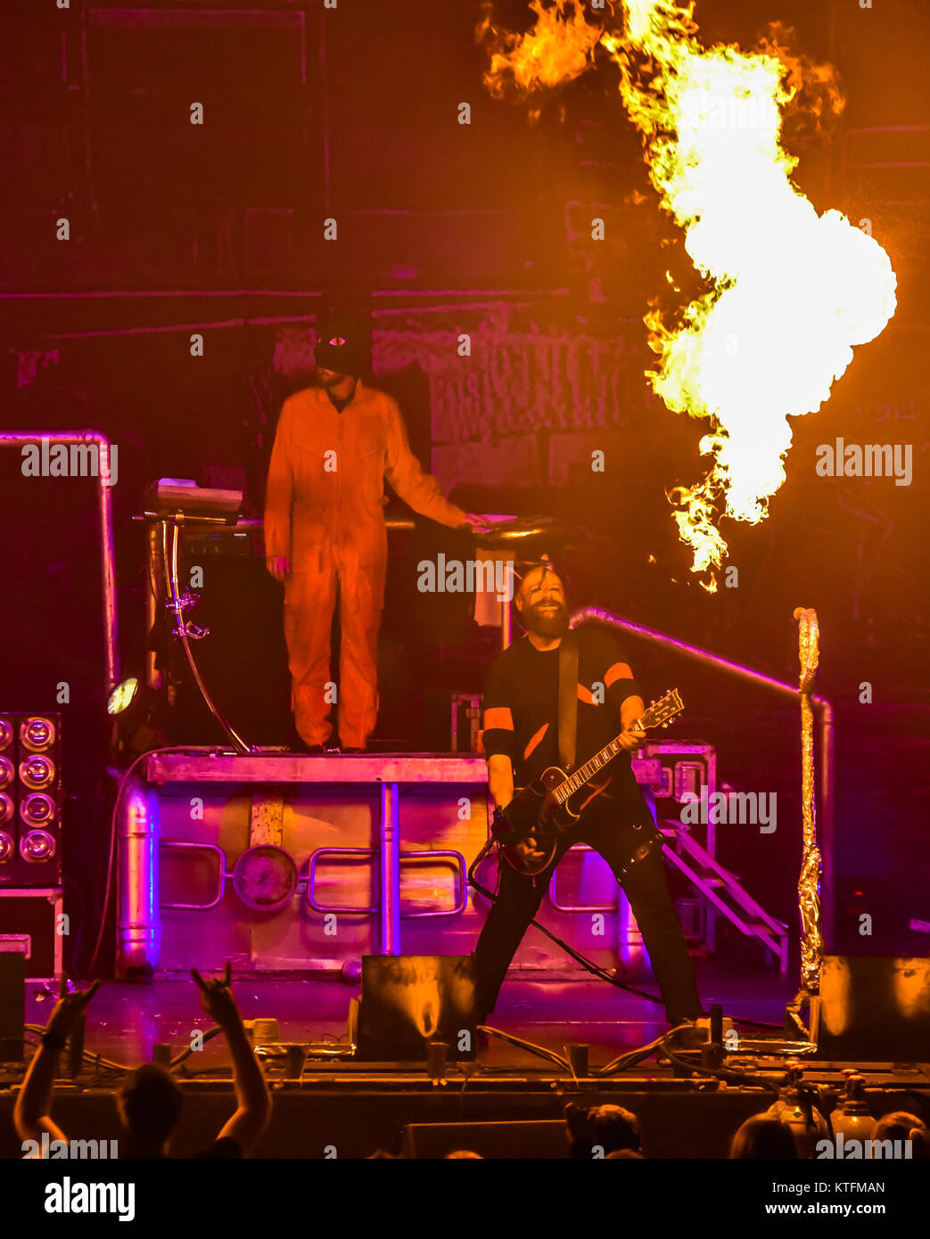 Live concert rammstein guitar hi-res stock photography and images - Alamy