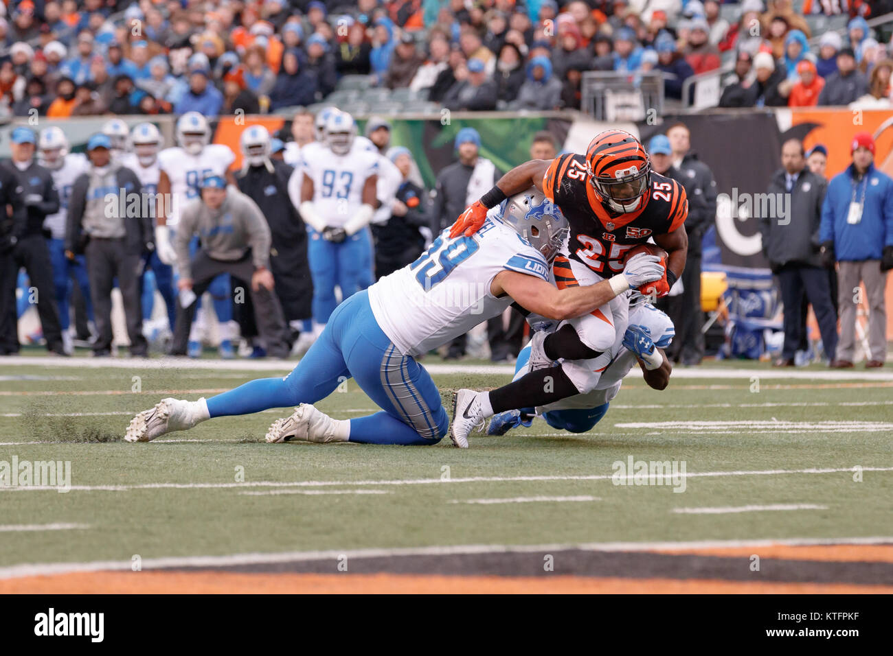 Anthony zettel hi-res stock photography and images - Alamy