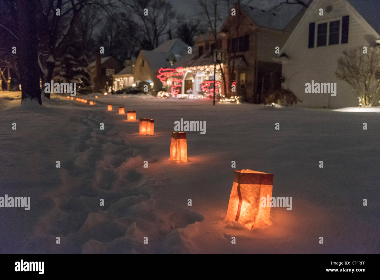 Chicago, USA. 24 December 2017. The annual tradition of lighting ...