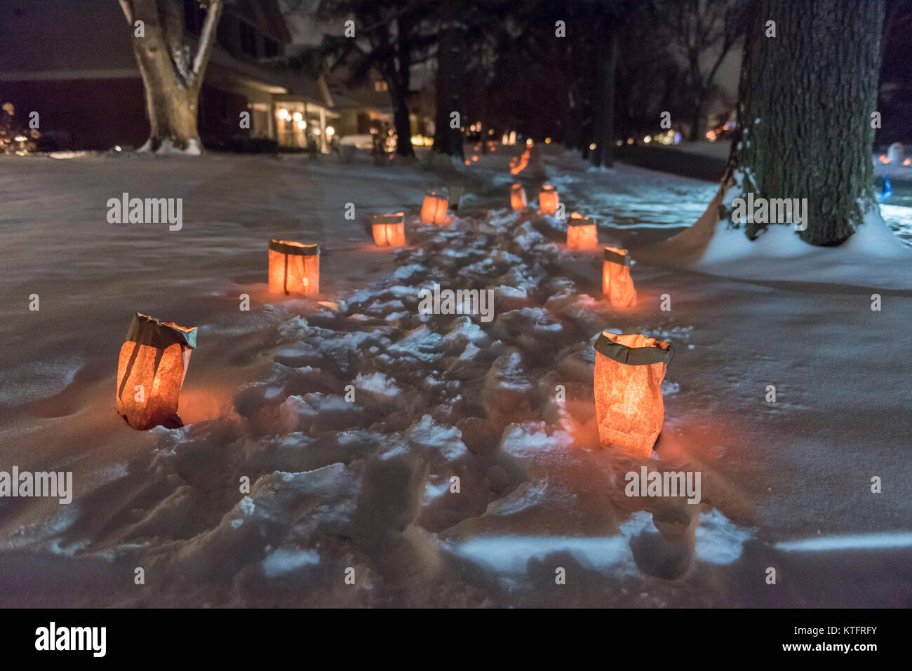 Chicago, USA. 24 December 2017. The annual tradition of lighting ...