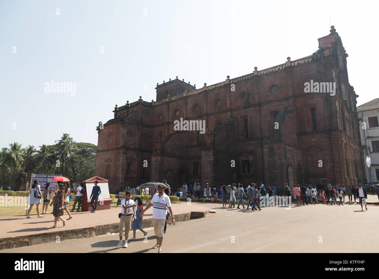 Old Goa, Goa, India. 25th December 2017. The basilica if Bom Jesus in ...