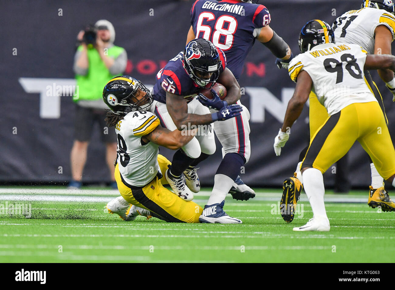 Pittsburgh steelers outside linebacker bud dupree 48 hi-res stock ...