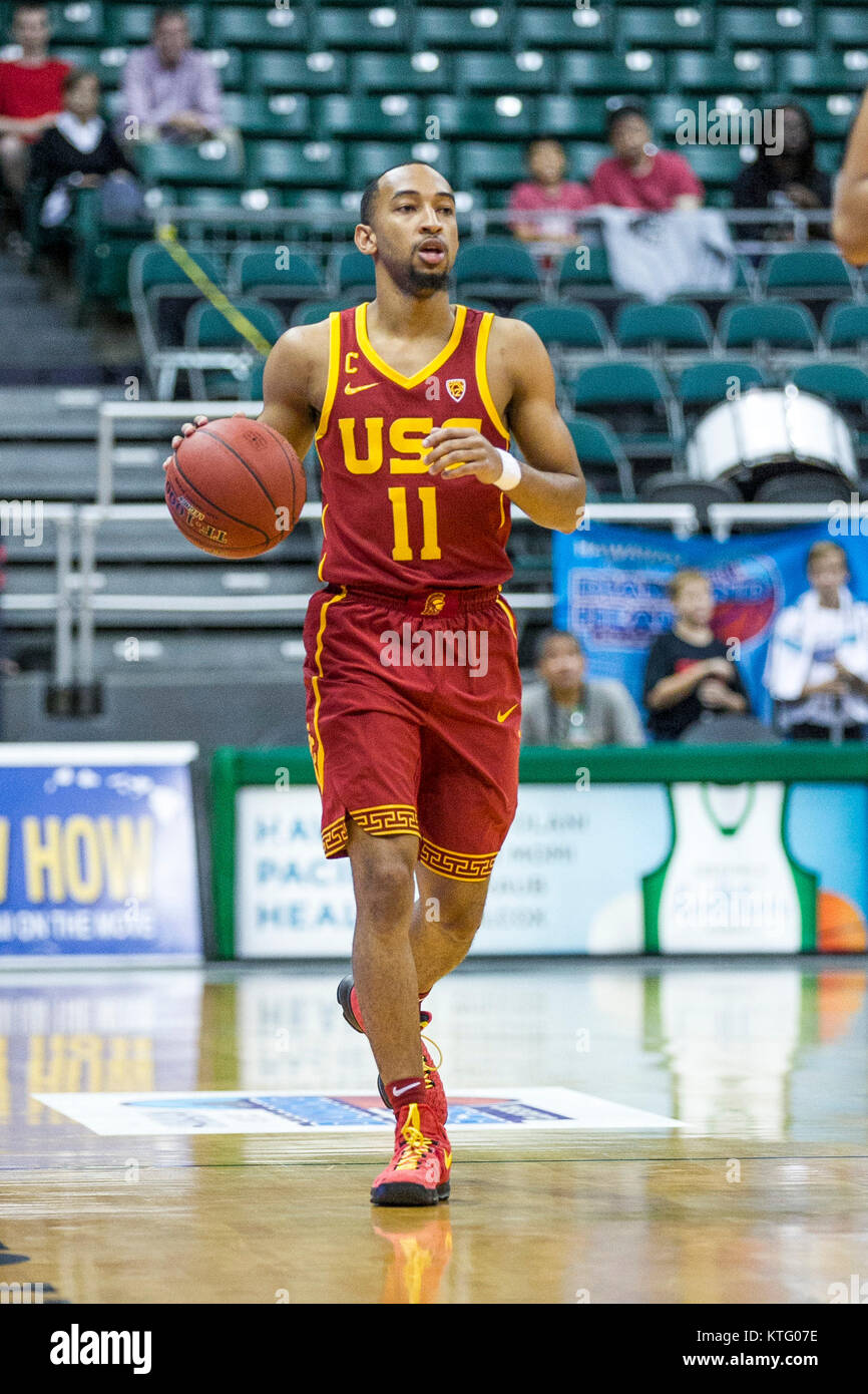 December 25, 2017 - USC Trojans guard Jordan McLaughlin (11) sets up the play during the action ...