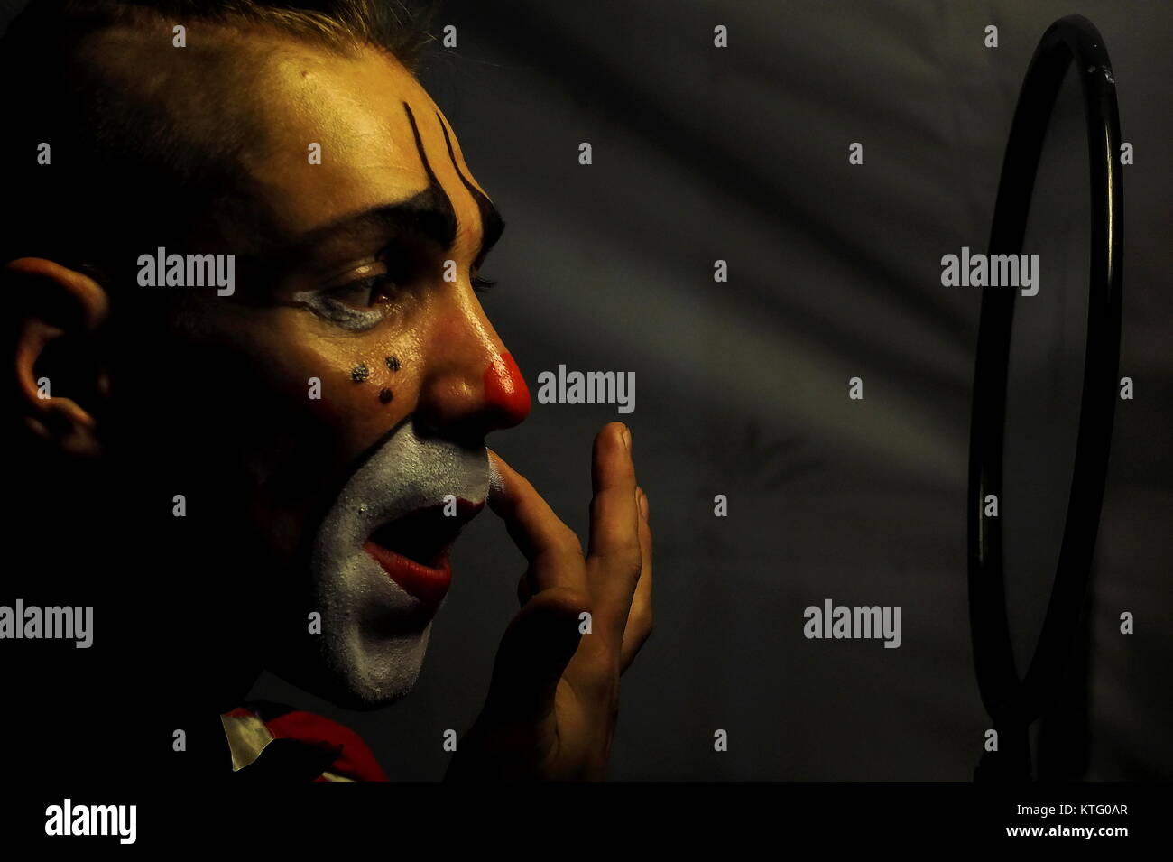 Backstage at a circus hi-res stock photography and images - Alamy