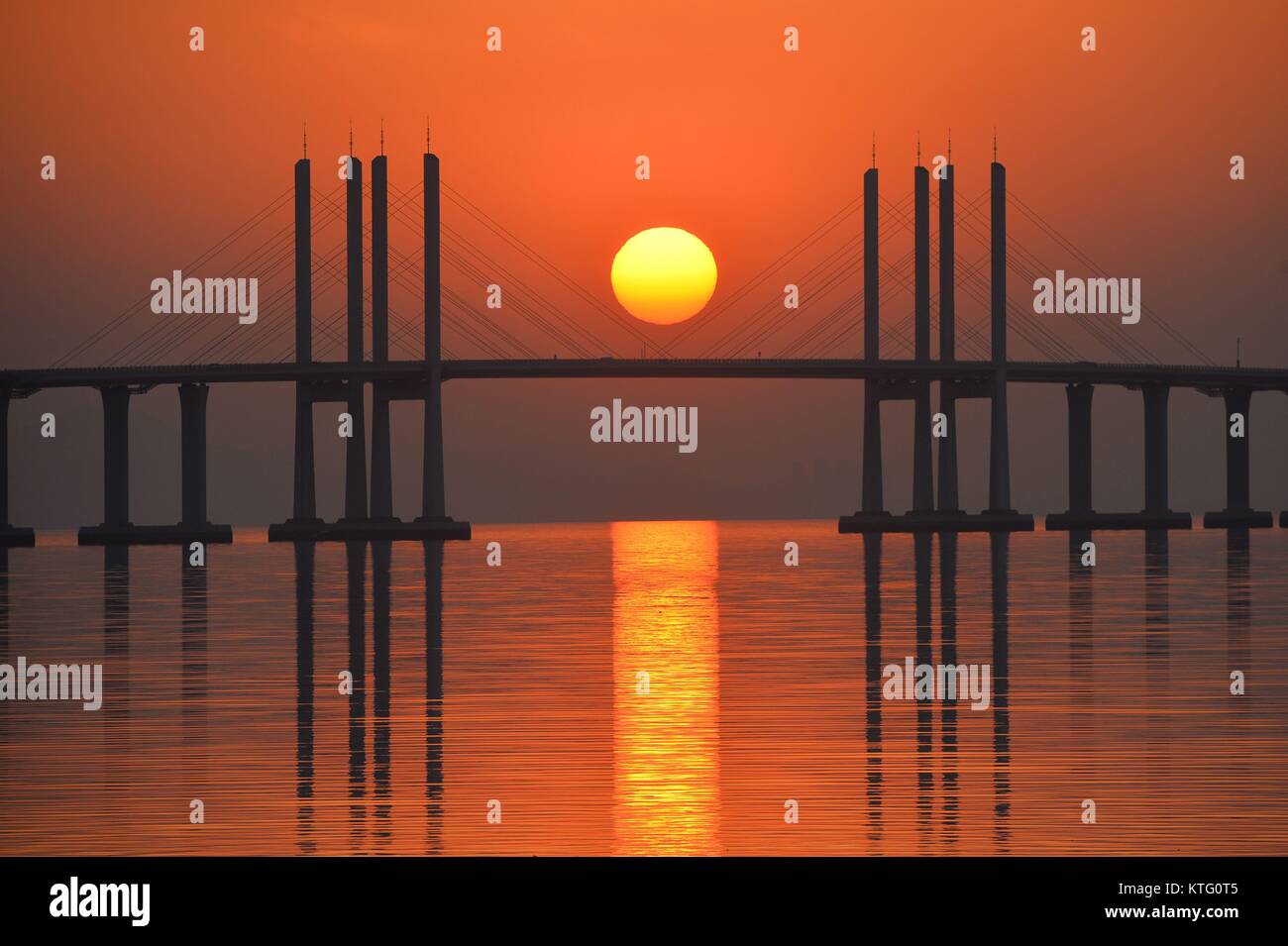 Qingdao jiaozhou bay sea bridge hi-res stock photography and images - Alamy