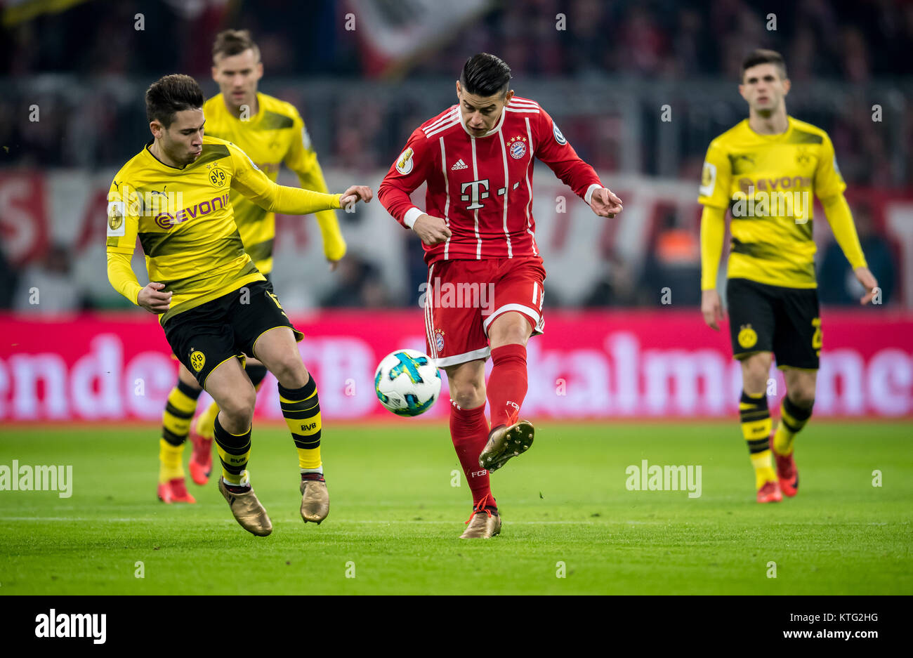 Raphael rodriguez hi-res stock photography and images - Alamy