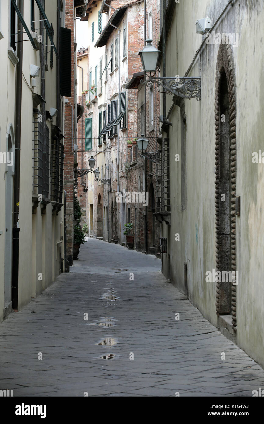 morning in the Tuscan town Stock Photo - Alamy