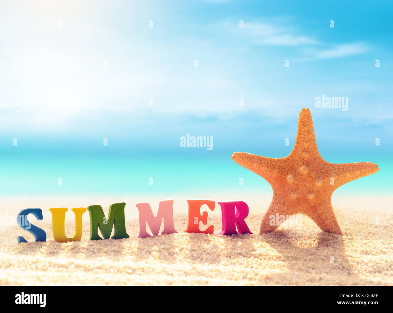 Beach letters hi-res stock photography and images - Alamy