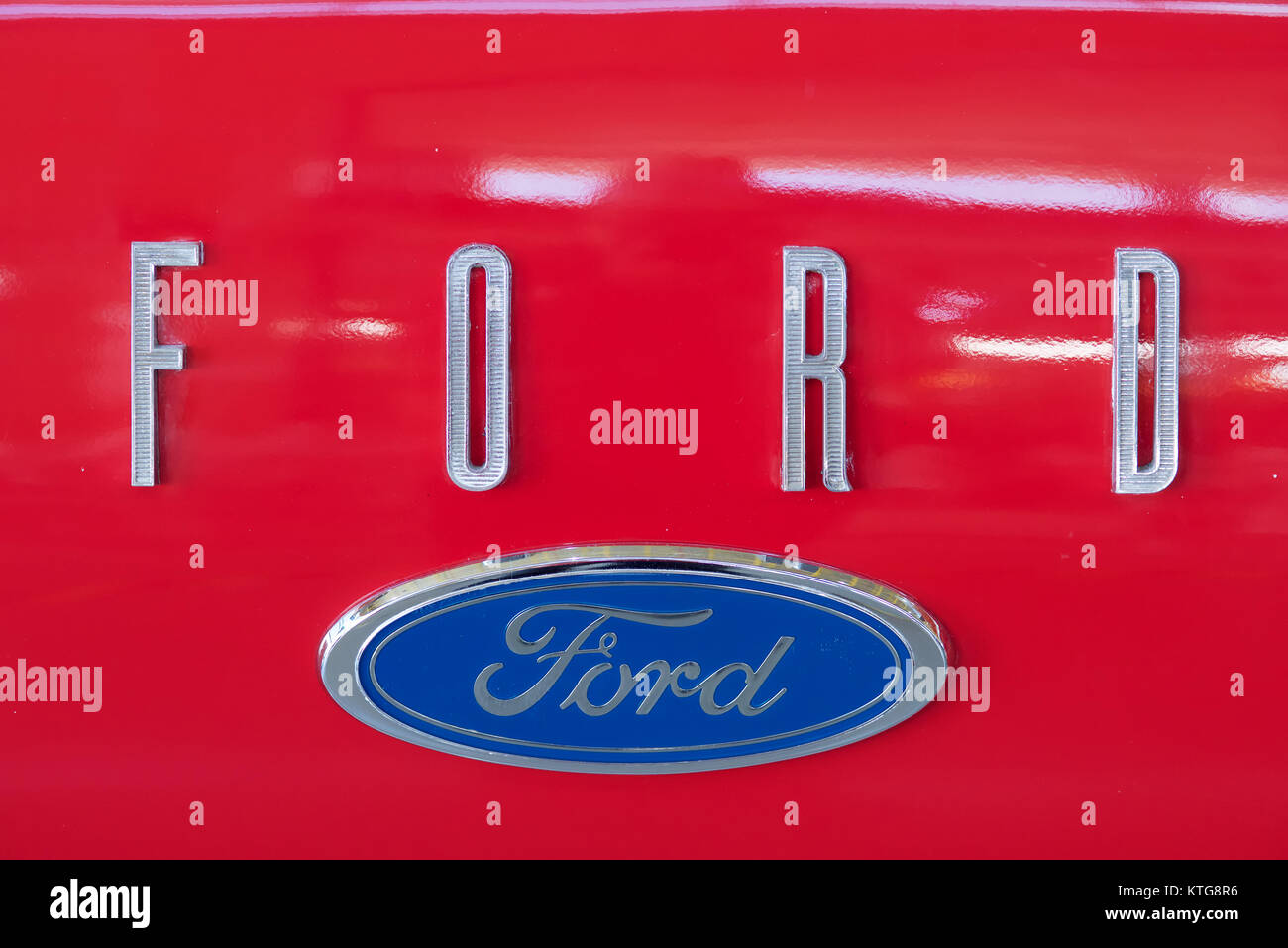 Classic Car detail of badge - Ford Stock Photo - Alamy