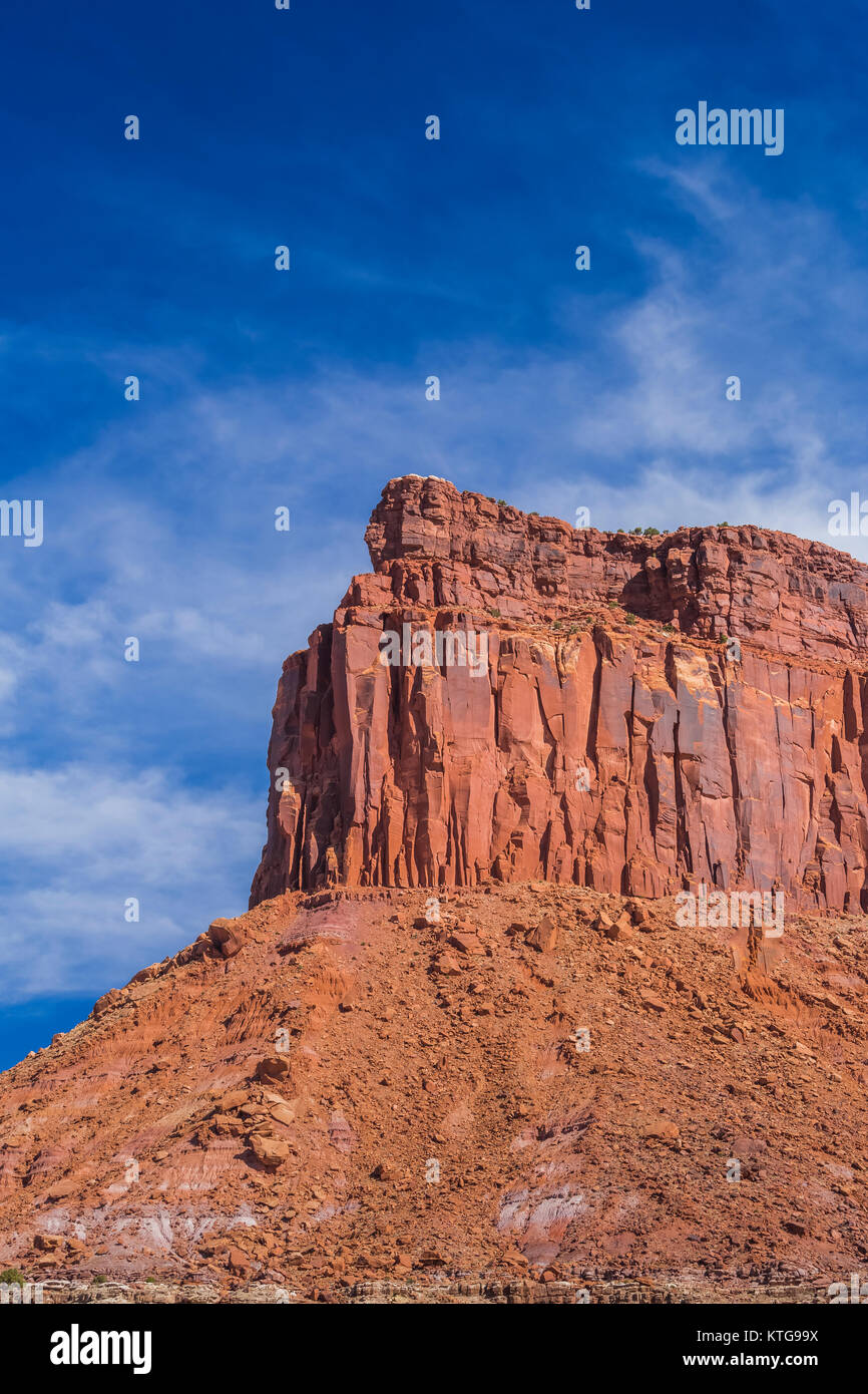 Straight cliffs utah hi-res stock photography and images - Alamy