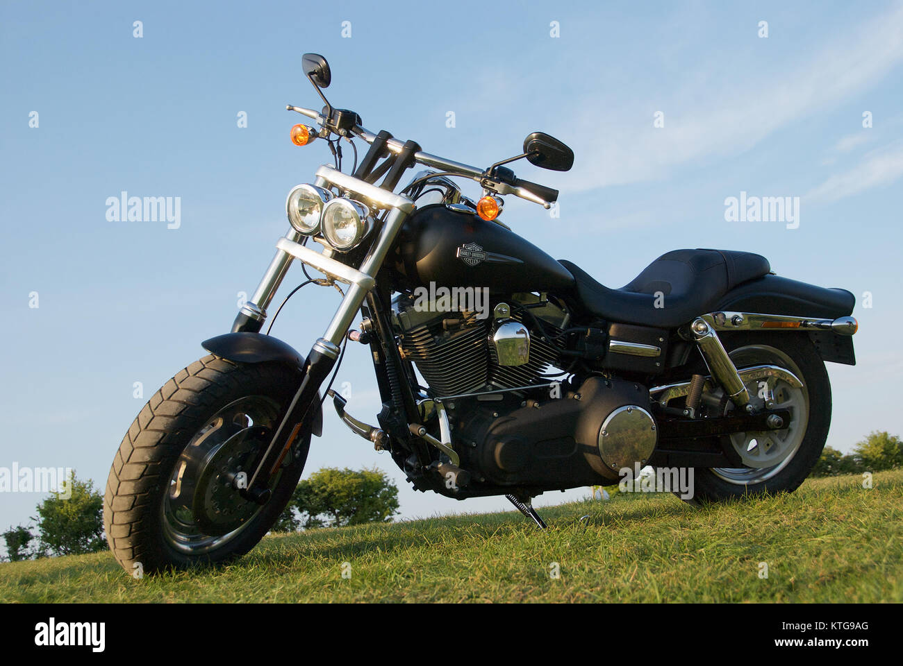 Harley Davidson FXDF Fat Bob in the countryside Stock Photo - Alamy