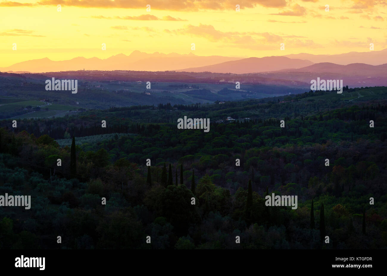 Chianti sunset hi-res stock photography and images - Alamy