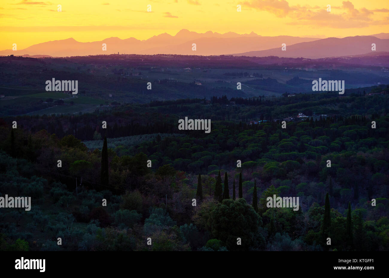 Chianti sunset hi-res stock photography and images - Alamy