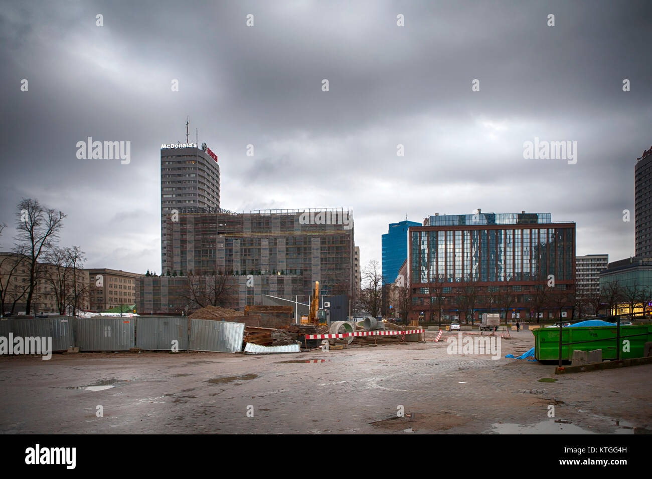 Warsaw east railway station hi-res stock photography and images - Alamy