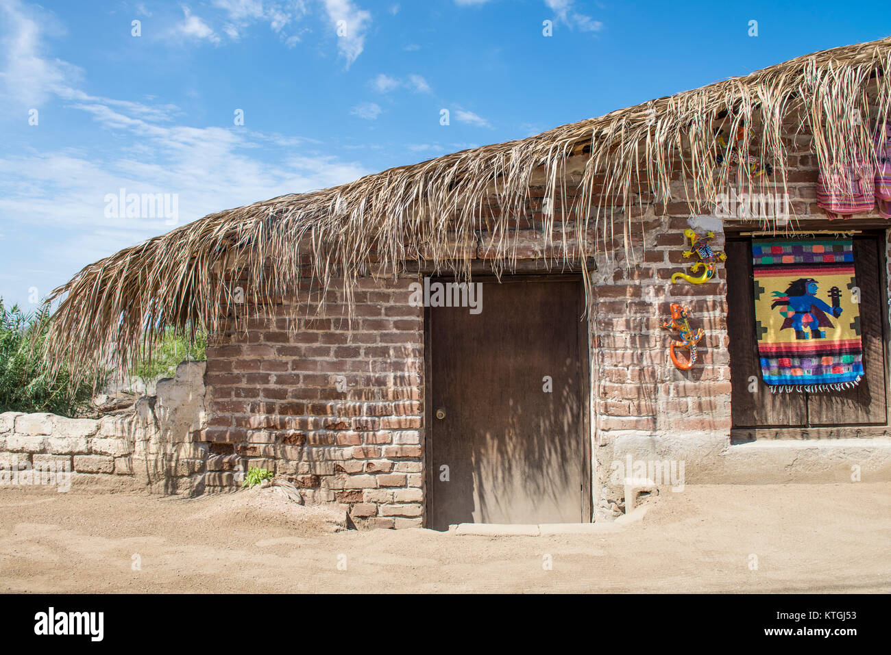 Mexican Shop Front High Resolution Stock Photography and Images - Alamy