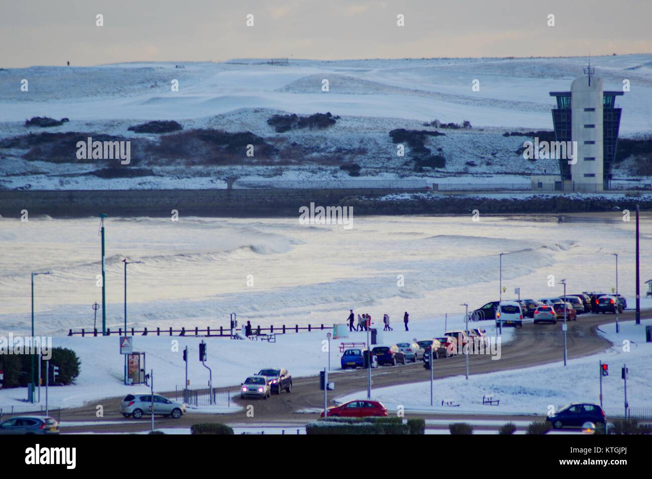 Looking towards Aberdeen Harbour Controll Tower along the Beach ...