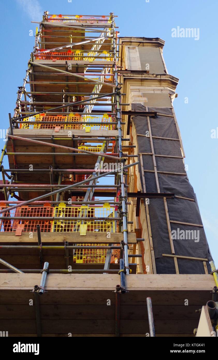 False Façade, Fake Building along London Street Due to Railway Cutting ...