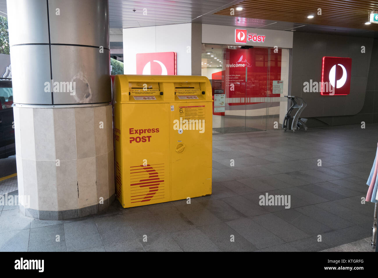 Australia post box hi-res stock photography and images - Alamy