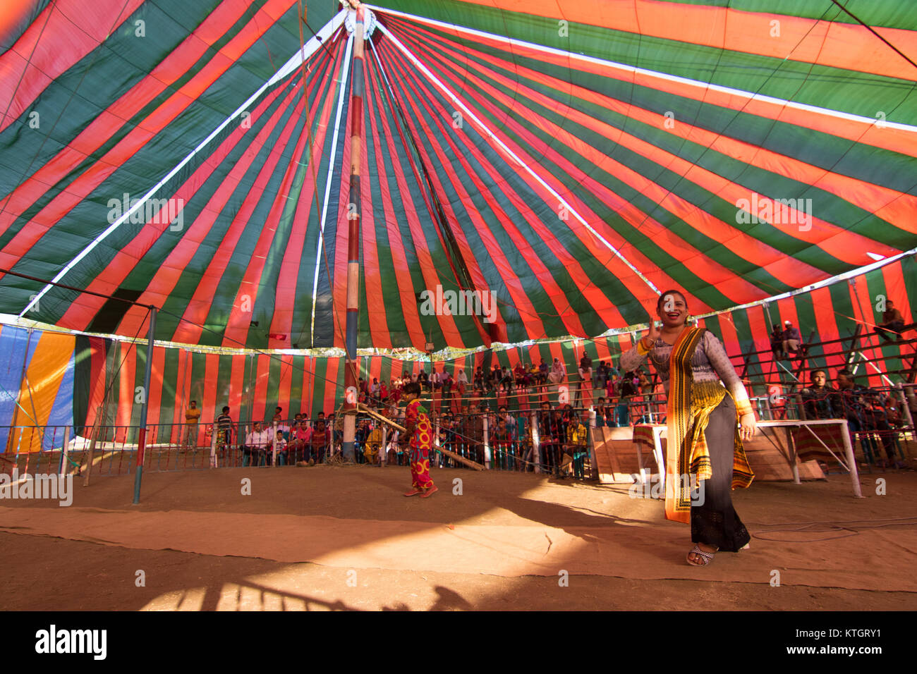 Traditional Circus of Bangladesh Stock Photo - Alamy