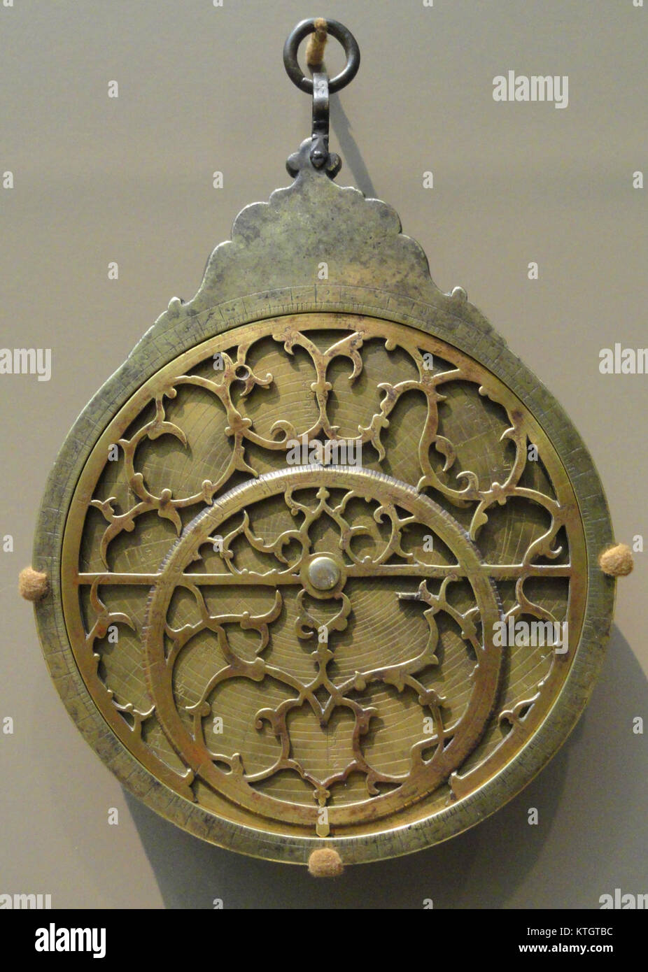 This Indo-Persian astrolabe, created by Isa ibn Allahdad around 1601 ...