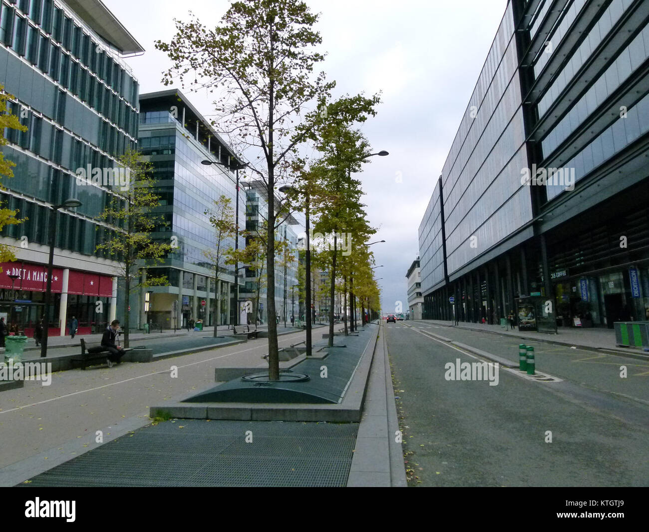 Avenue de France is a major street in Paris, known for its modern ...