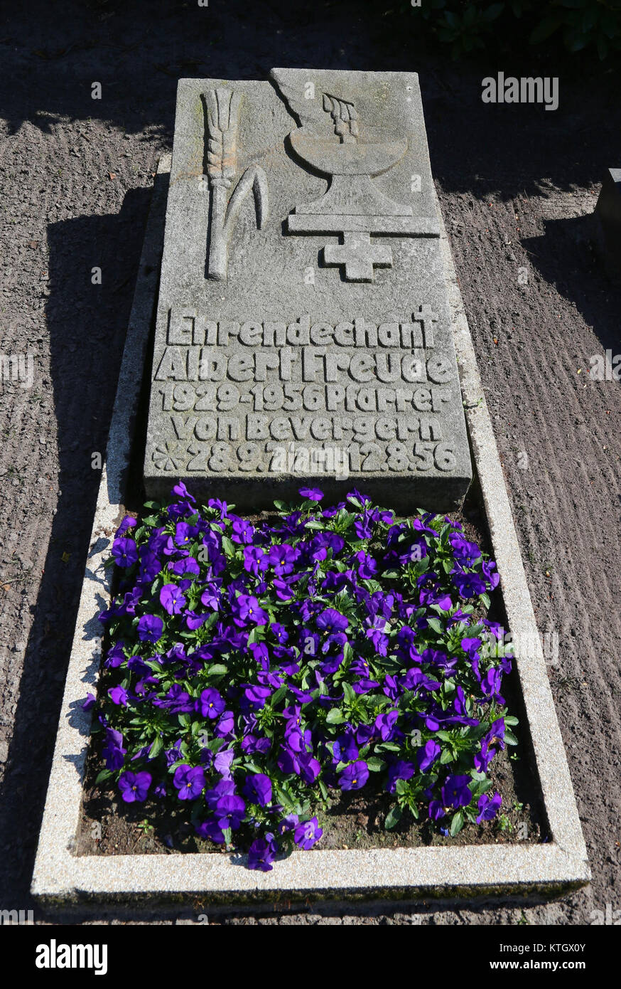The grave of Albert Freude in Bevergern, Germany, is marked with a ...