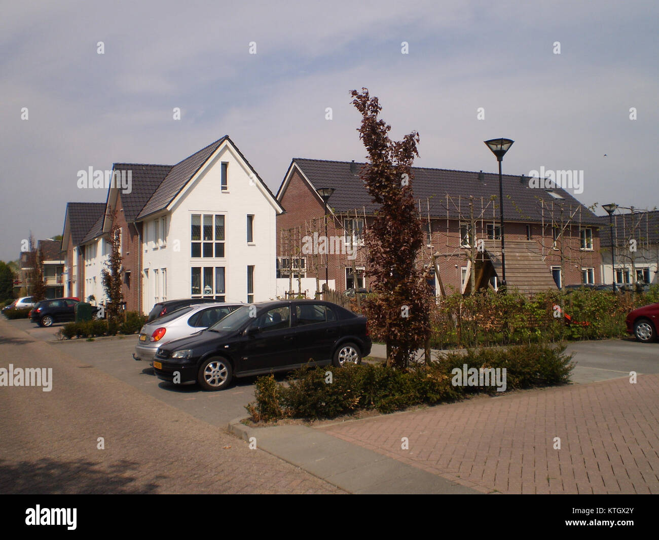 A photograph depicting the Staatsliedenbuurt neighborhood in Baarn ...