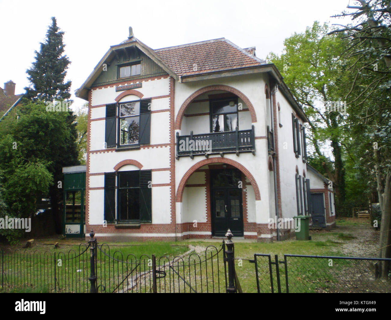 Baarn Bothalaan 3 is a property located in the town of Baarn ...
