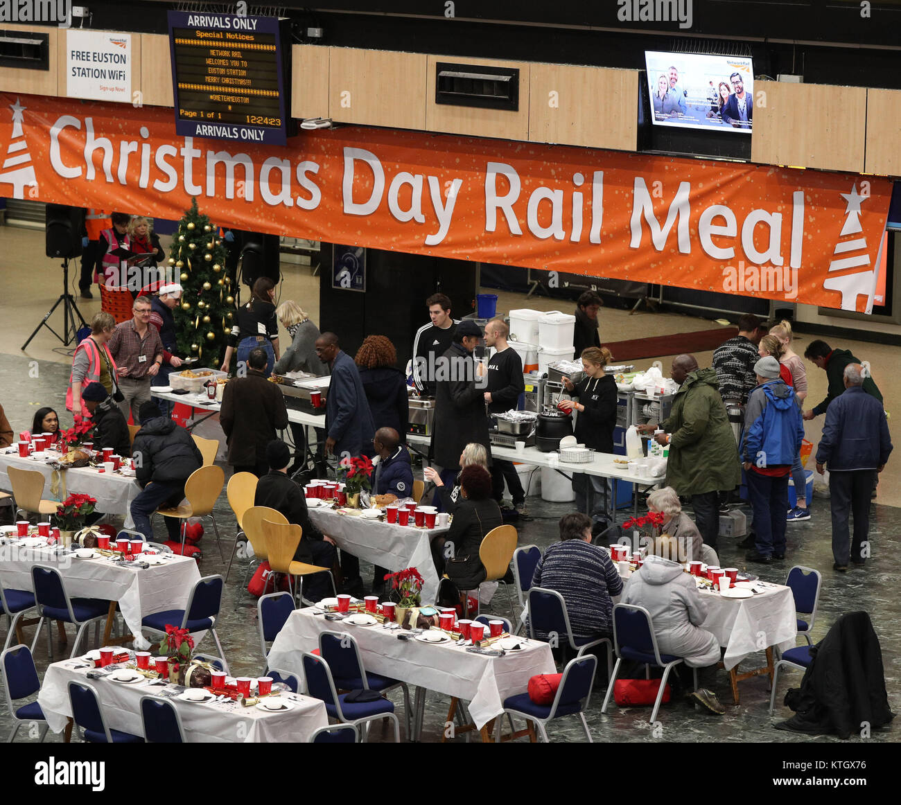 Network Rail volunteers and those from other charities welcome the ...