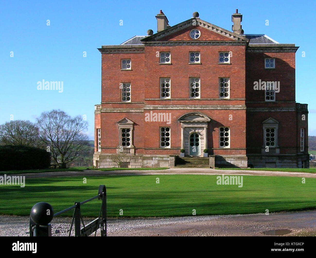 Georgian manor house hi-res stock photography and images - Alamy