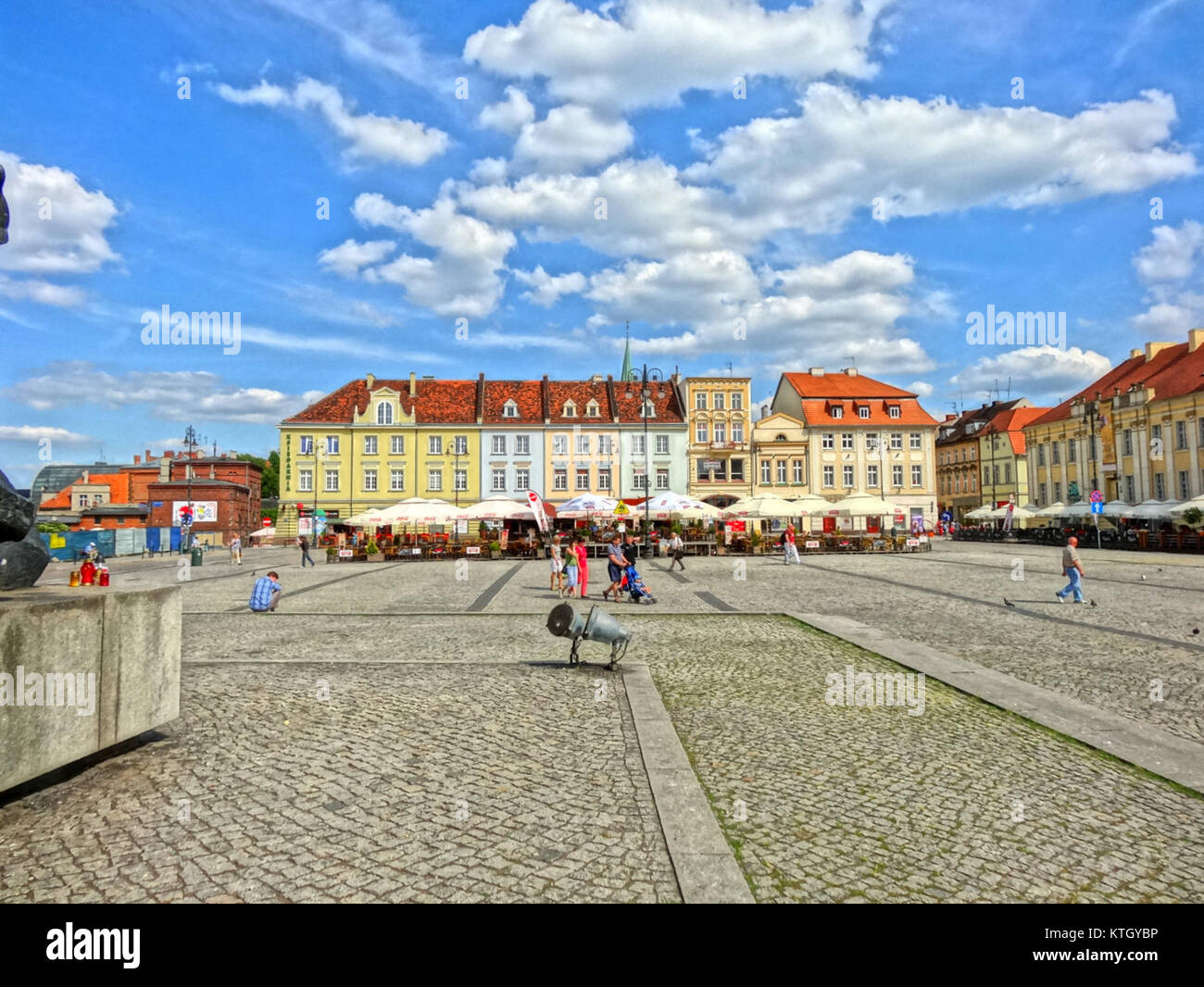 This image captures the Stary Rynek (Old Market Square) in Bydgoszcz ...