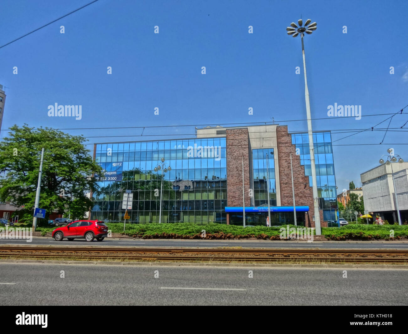 The Citibank Building, an important office structure, showcases modern ...