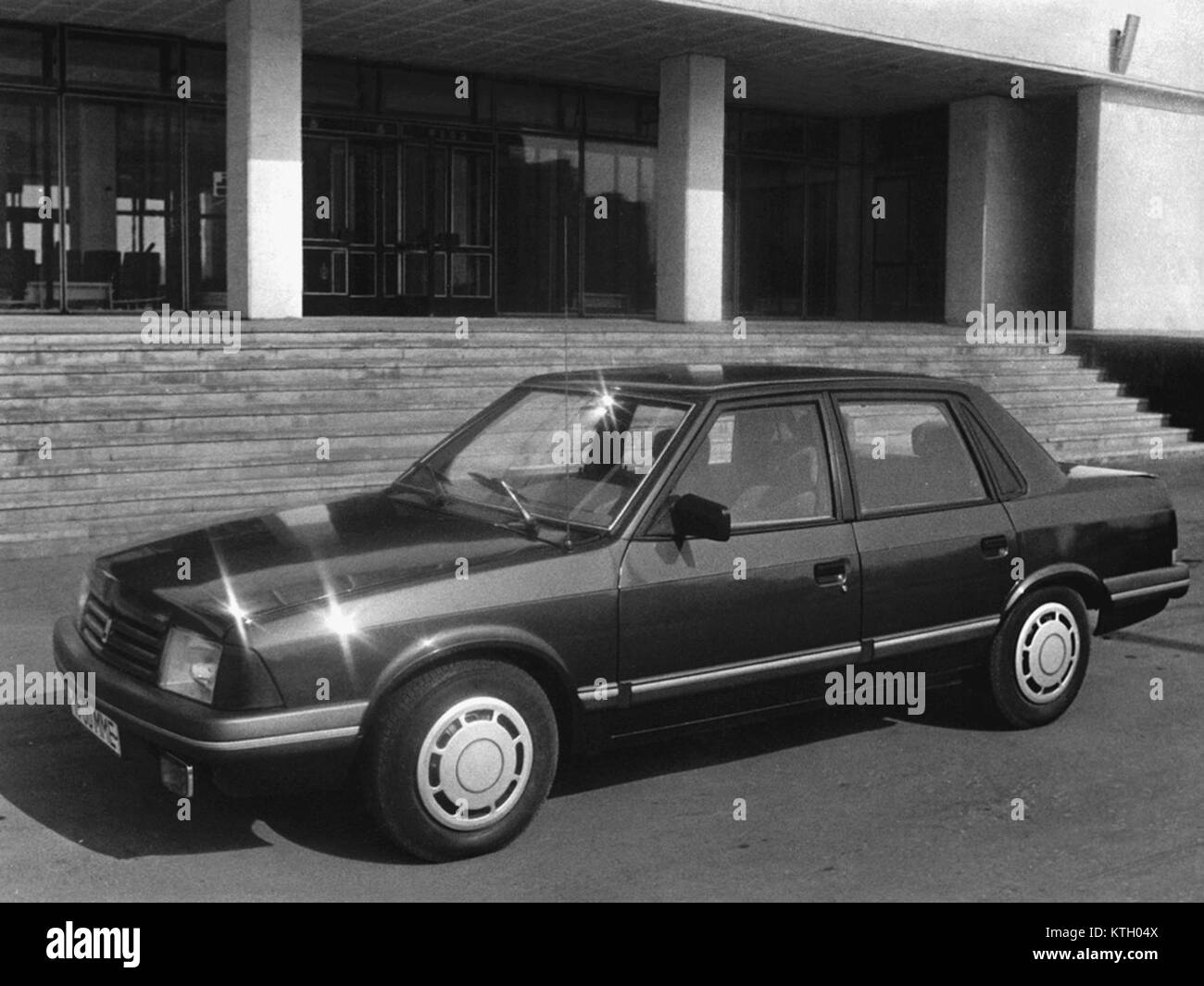 The Azlk 2142 Moskvich is a prototype car developed by the Soviet Union ...