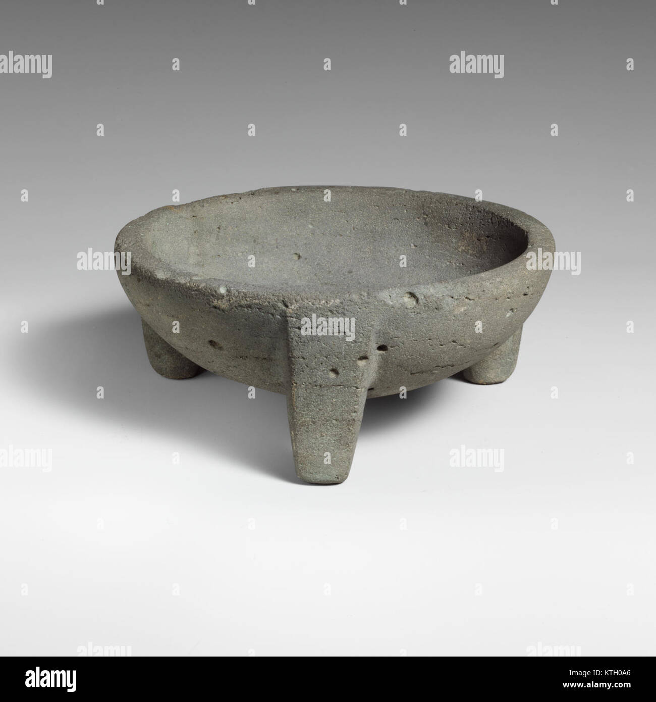 Basalt mortar hi-res stock photography and images - Alamy