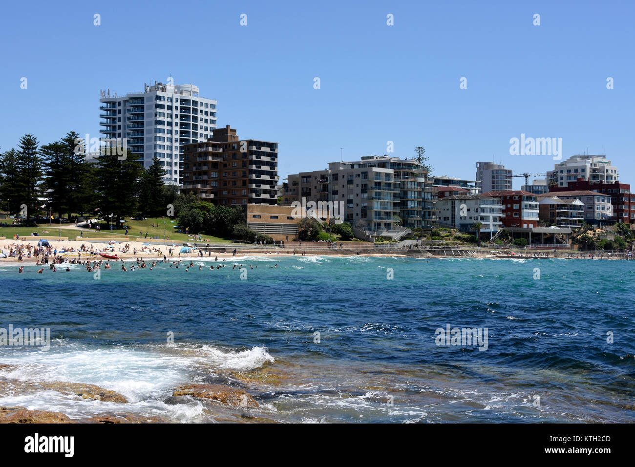 View of the water at North Cronulla beach area Stock Photo - Alamy