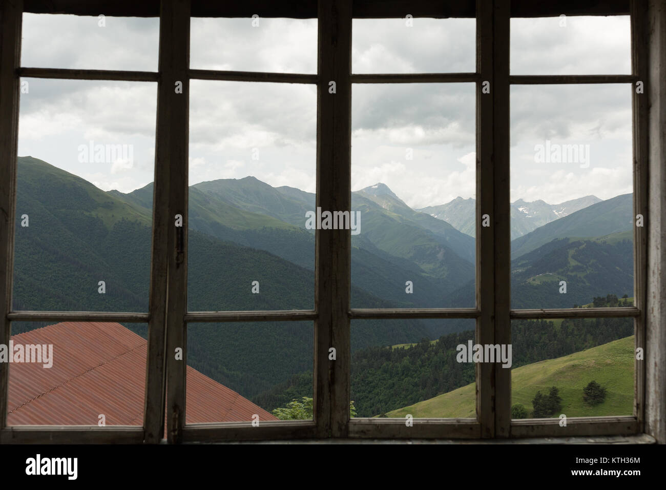 Glassless windows hi-res stock photography and images - Alamy