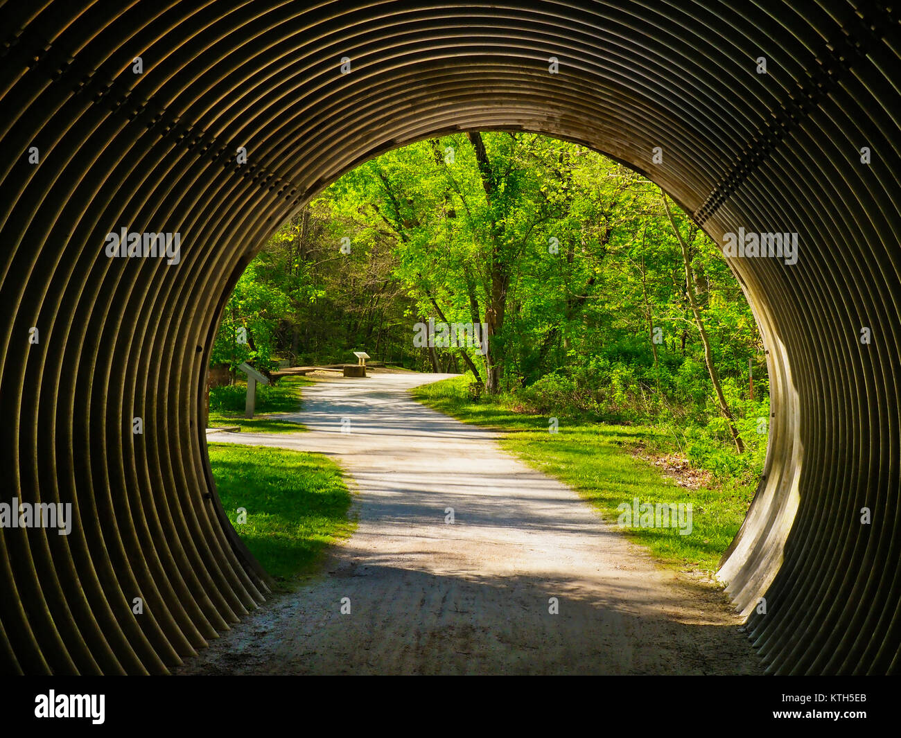 Ohio and Erie Canal Towpath, Deep Lock Quarry Area, Cuyahoga Valley ...