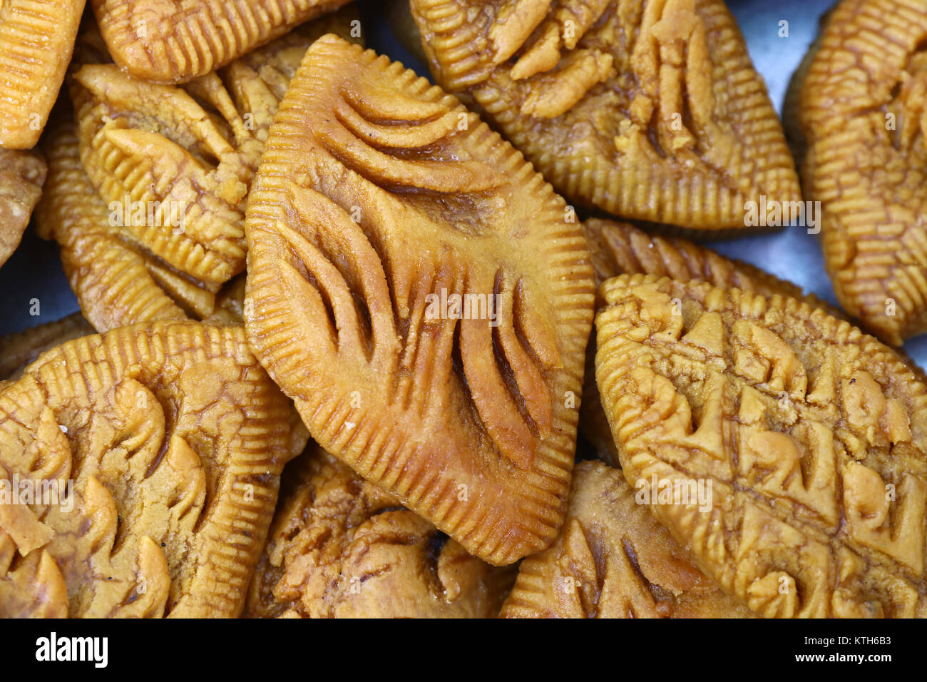Traditional handmade cake of Bangladesh Stock Photo - Alamy