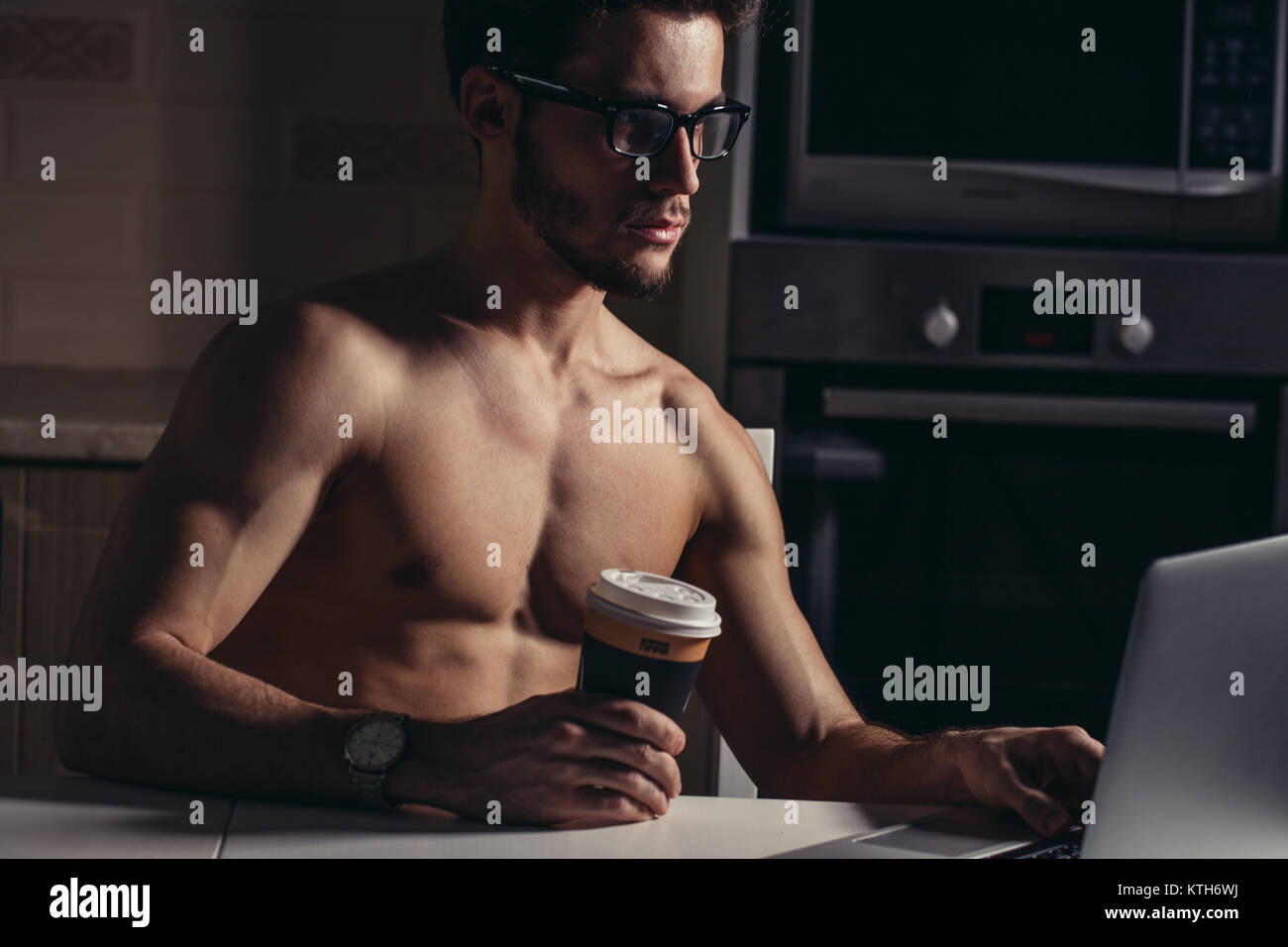 Gay muscular hi-res stock photography and images - Alamy