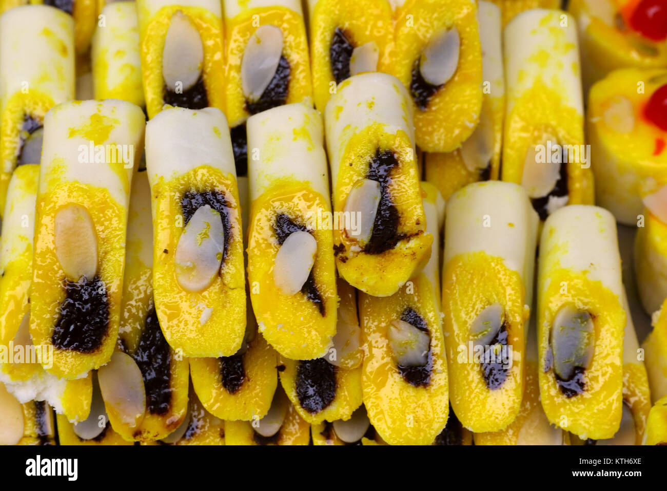 Traditional handmade cake of Bangladesh Stock Photo - Alamy