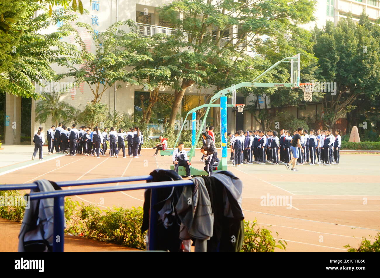 Shenzhen, China: Middle School Students in Physical Education Stock ...