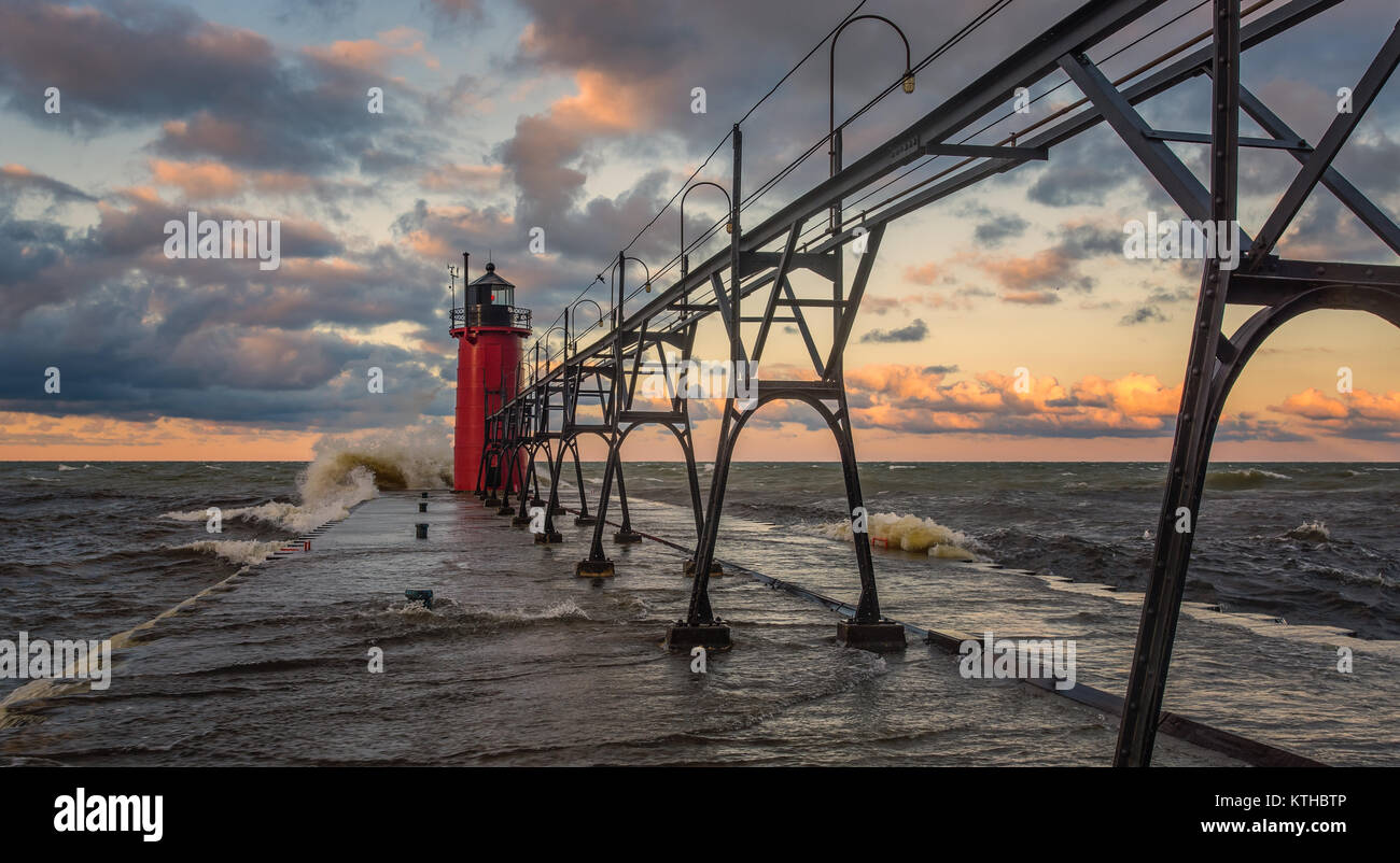 South haven lighthouse hi-res stock photography and images - Alamy