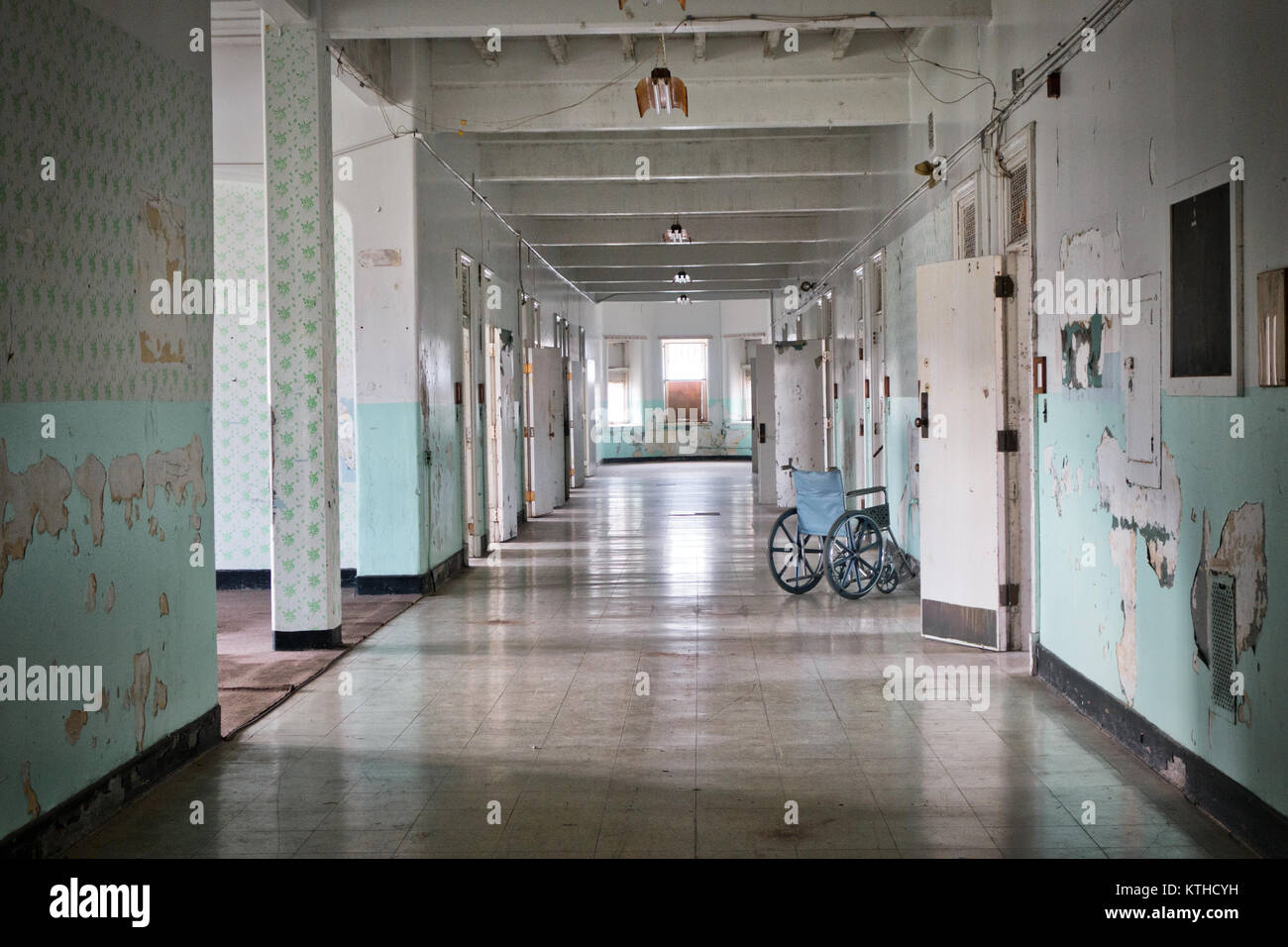Trans allegheny lunatic asylum hi-res stock photography and images - Alamy