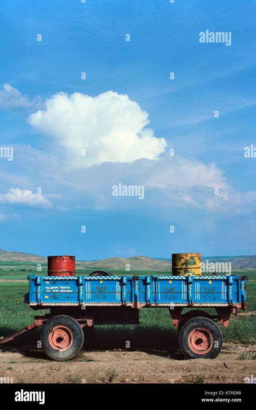 Trailer truck turkey hi-res stock photography and images - Alamy