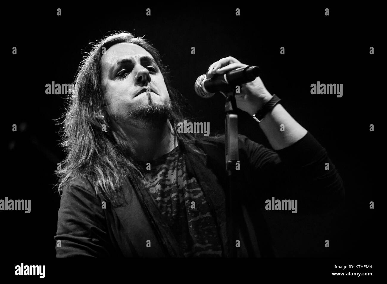 Tnt band Black and White Stock Photos & Images - Alamy