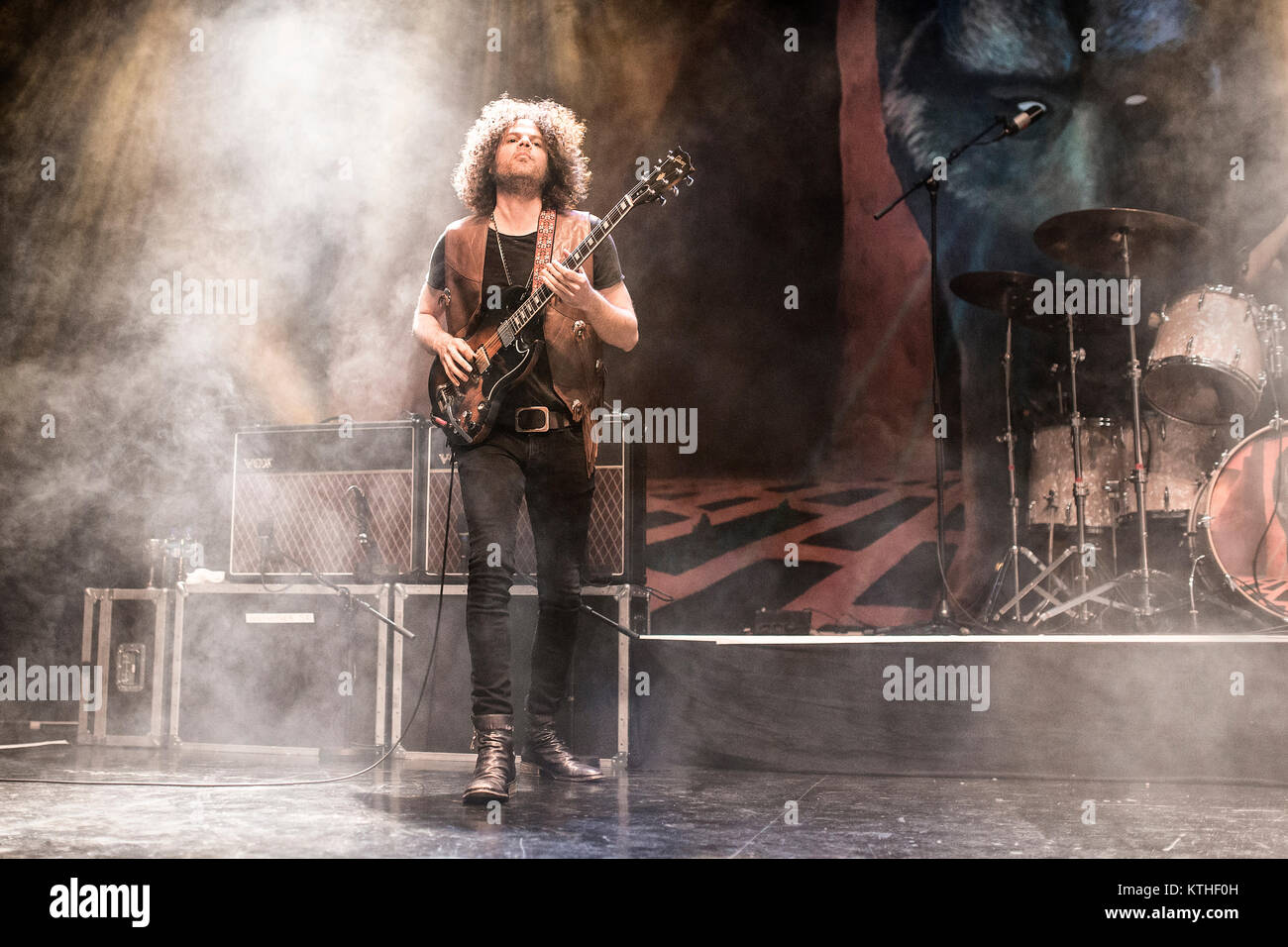 Australian rock singer hi-res stock photography and images - Alamy