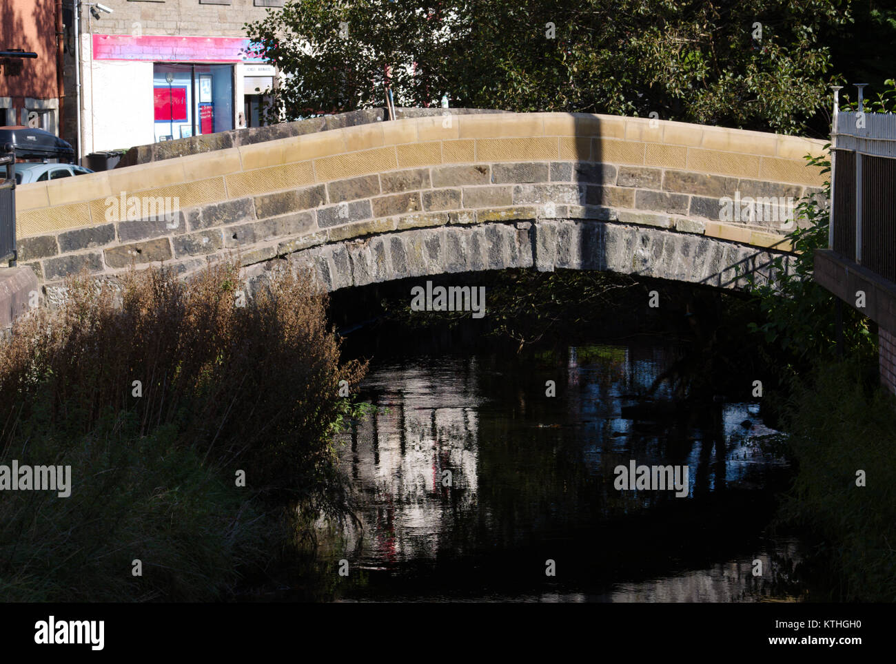 Arched stone bridge Stock Photo - Alamy