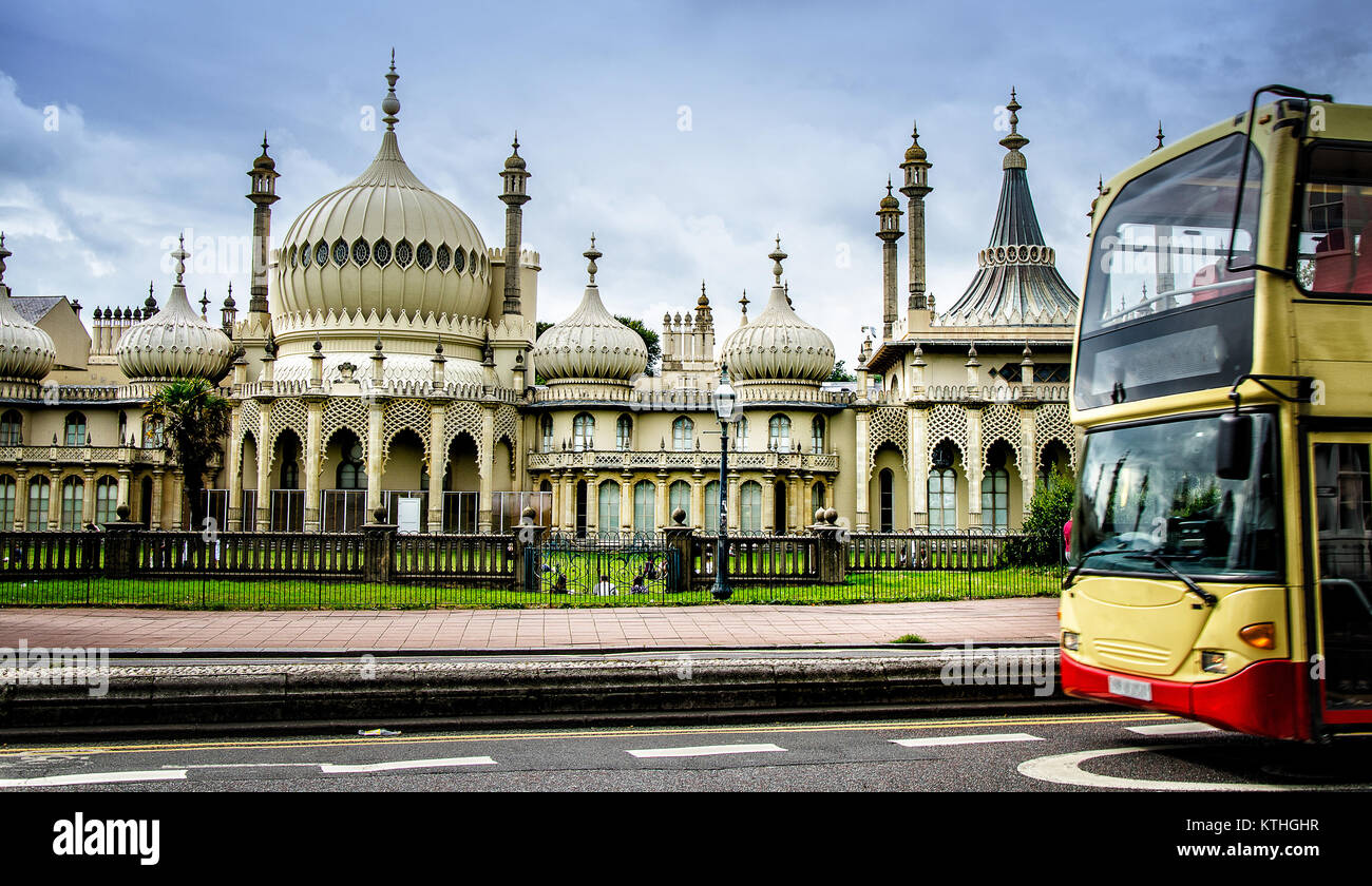 Classic buses in beautiful England in Brighton Stock Photo - Alamy